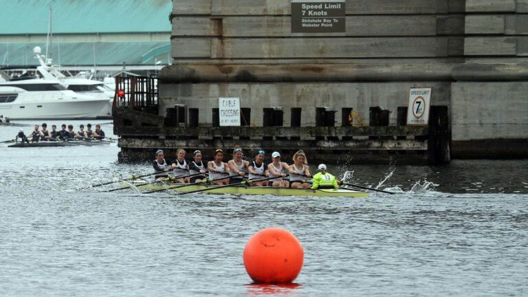 University of Washington Rowing - Official Website of Husky Crew